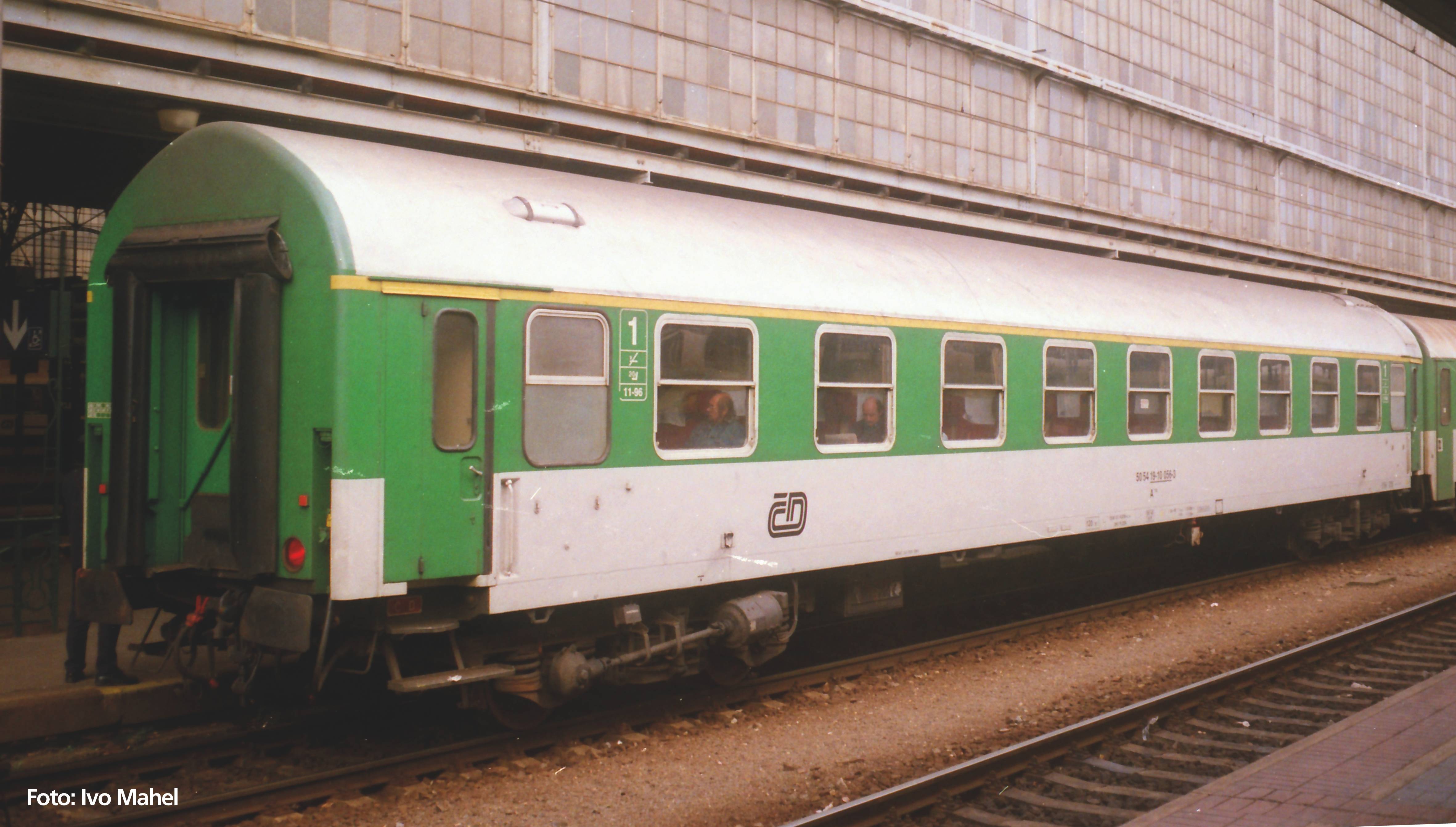 Personenwagen Y-Wagen 1. Klasse CD V Modelleisenbahn kaufen | PIKO Webshop