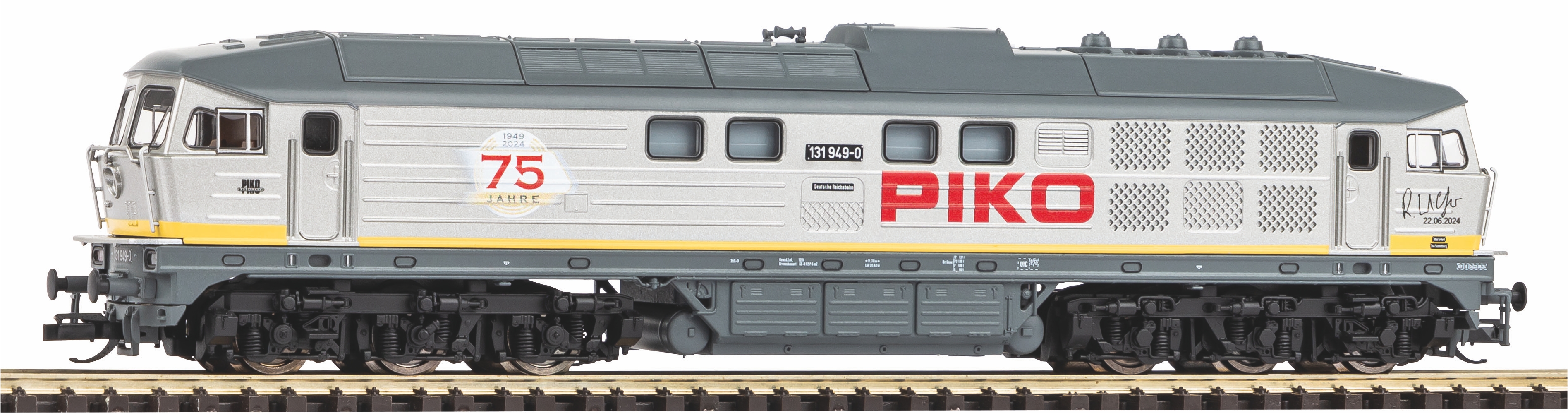 TT Diesellok BR 131 "PIKO Jubiläum" Modelleisenbahn kaufen | PIKO Webshop